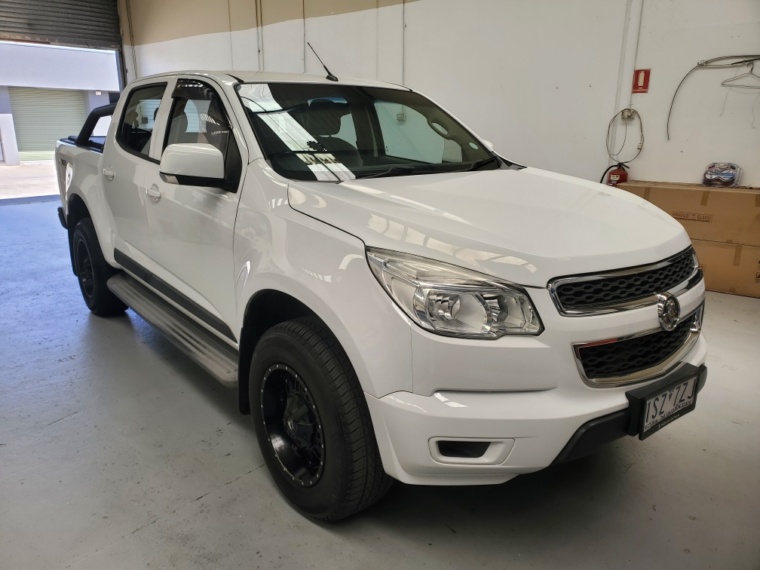 Holden Colorado Upgraded with Aerpro 9-Inch AV Unit and Reverse Camera ...
